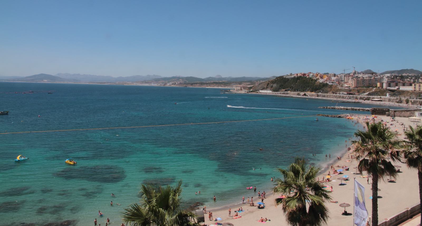 Playas de Ceuta. Guía de Playas y Costas de España