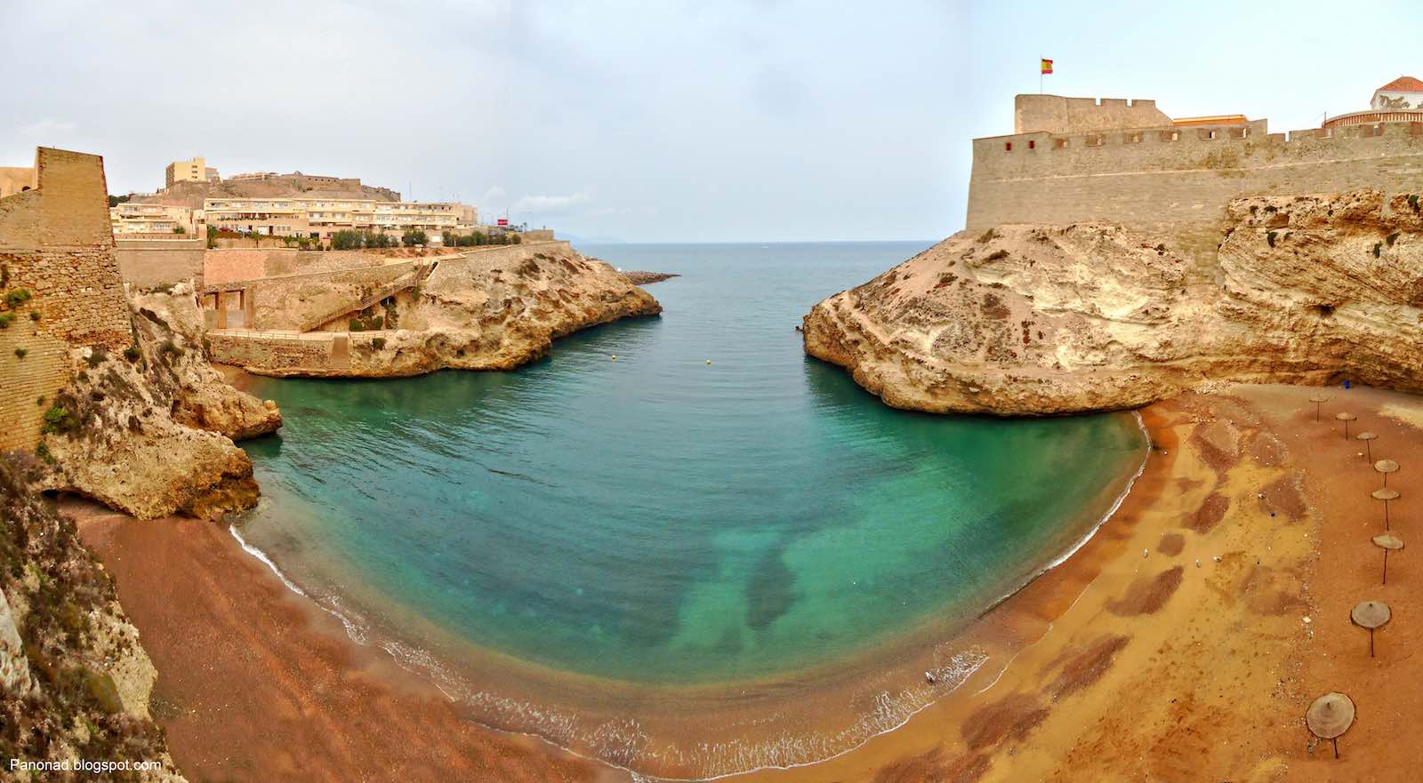 Playas de Melilla. Guía de Playas y Costas de España